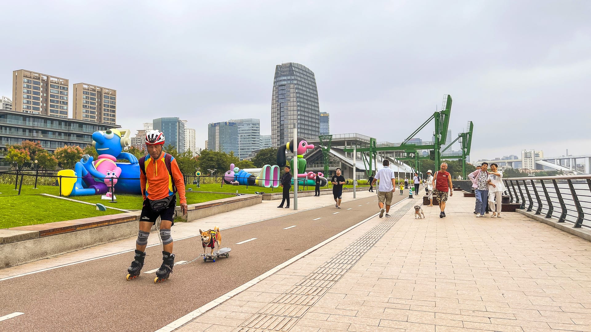 Strategizing a continuous waterfront to bring public space to millions